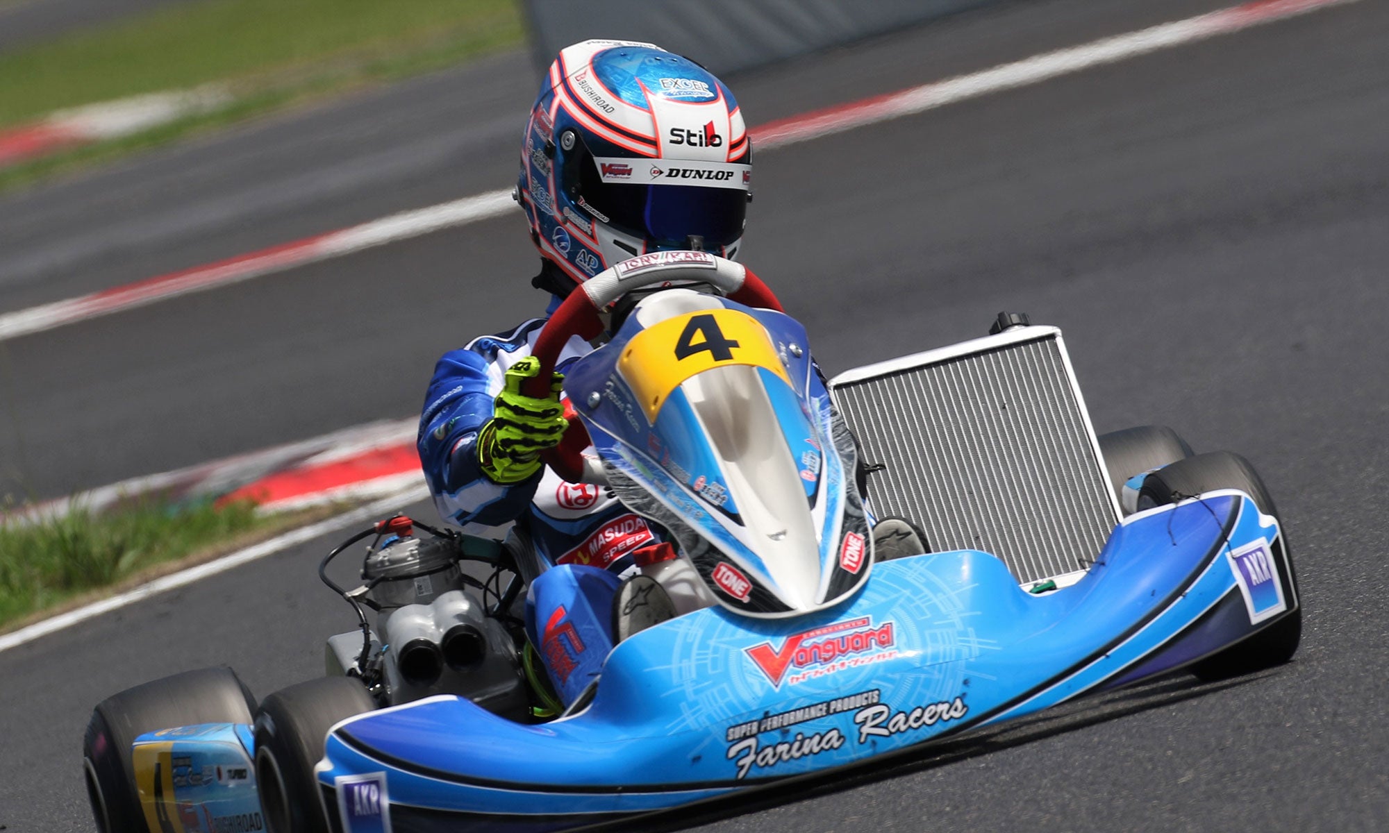 Bringing Performance and Style to Gloves: Minus 273 Karting Gloves